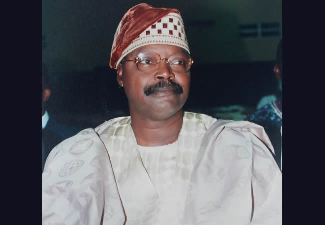 Buhari Mourns Ex-Information Minister, Alex Akinyele | African Examiner