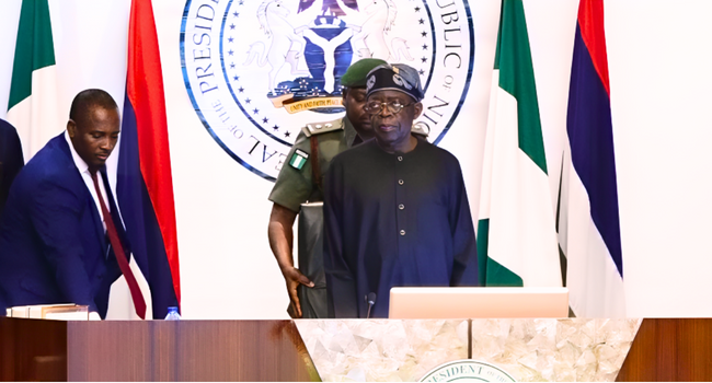 Tinubu Presides Over Second FEC Meeting, Swears In New Ministers | African Examiner